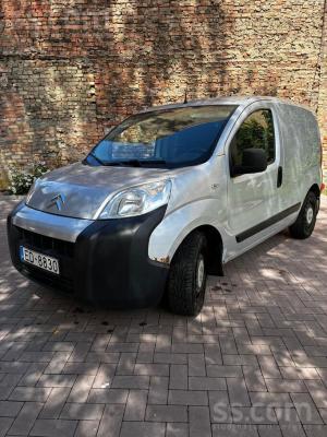 Pelēks Citroen Nemo 2013 Jūrmala, ar dzinēja tilpumu 1.30 L un nobraukumu 185 tūkst. km par 2200 €, foto  vietnē AUTOMOTO.COM.LV