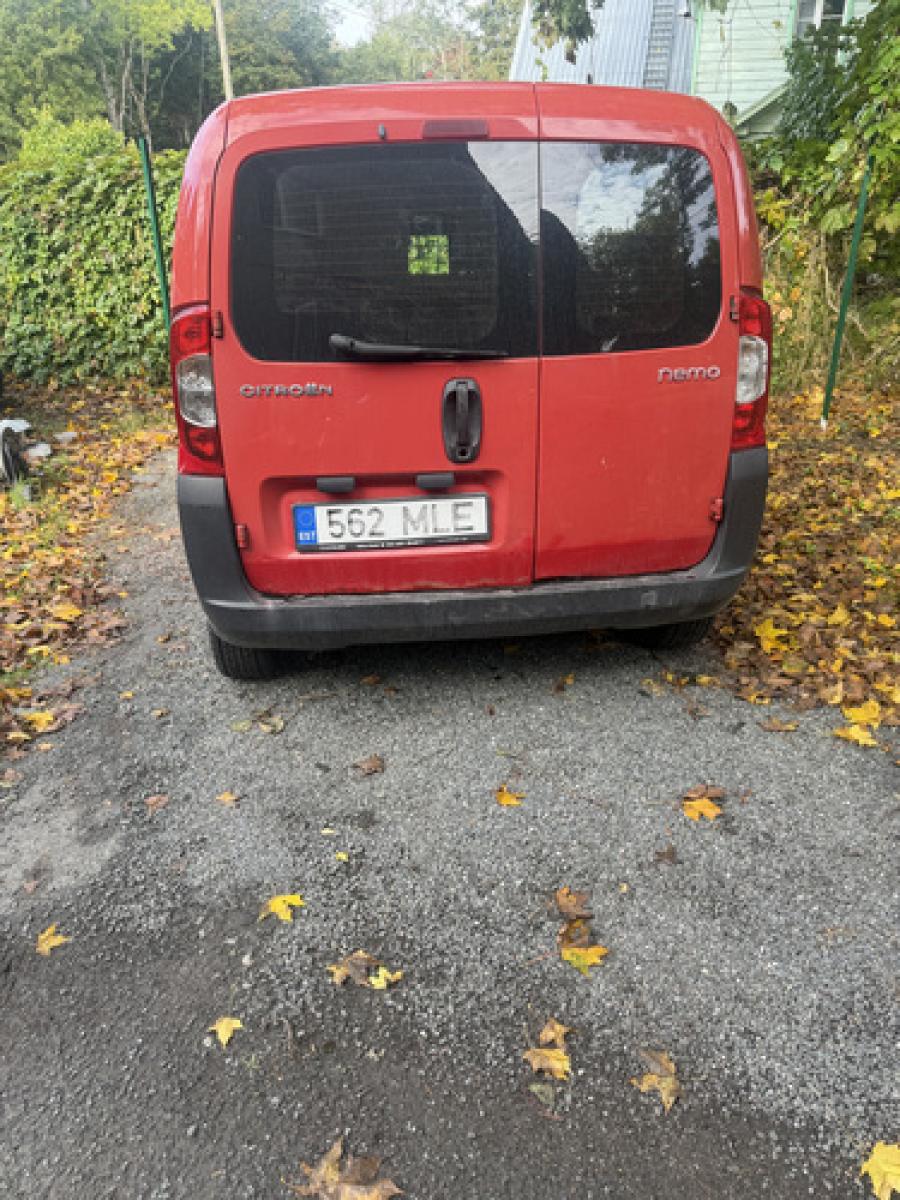 Red Citroen Nemo 2008 in Keila, with an engine capacity of 1.40 L and mileage of 367 thousand km for 1550 €, photo 7 on AUTOMOTO.COM.LV