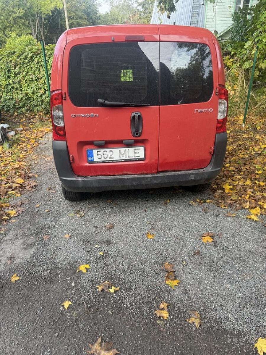 Red Citroen Nemo 2008 in Keila, with an engine capacity of 1.40 L and mileage of 367 thousand km for 1550 €, photo 13 on AUTOMOTO.COM.LV