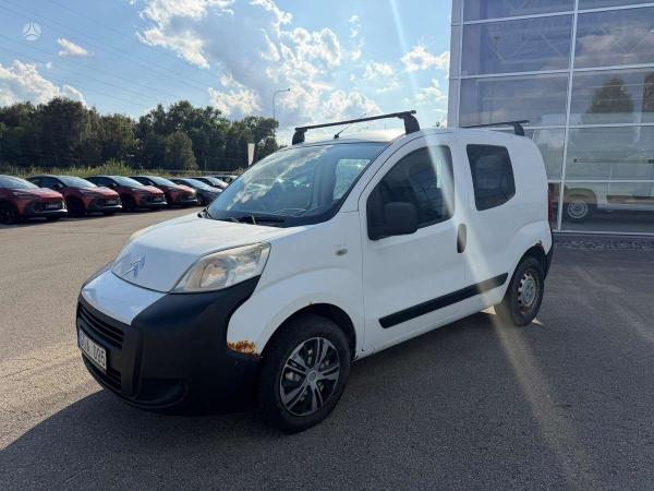 White Citroen Nemo 2016 in Panevezys, with an engine capacity of 1.36 L and mileage of 277 thousand km for 1990 €, photo 1 on AUTOMOTO.COM.LV