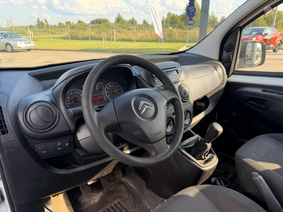 Balts Citroen Nemo 2016 Panevēža, ar dzinēja tilpumu 1.36 L un nobraukumu 277 tūkst. km par 1990 €, foto 11 vietnē AUTOMOTO.COM.LV