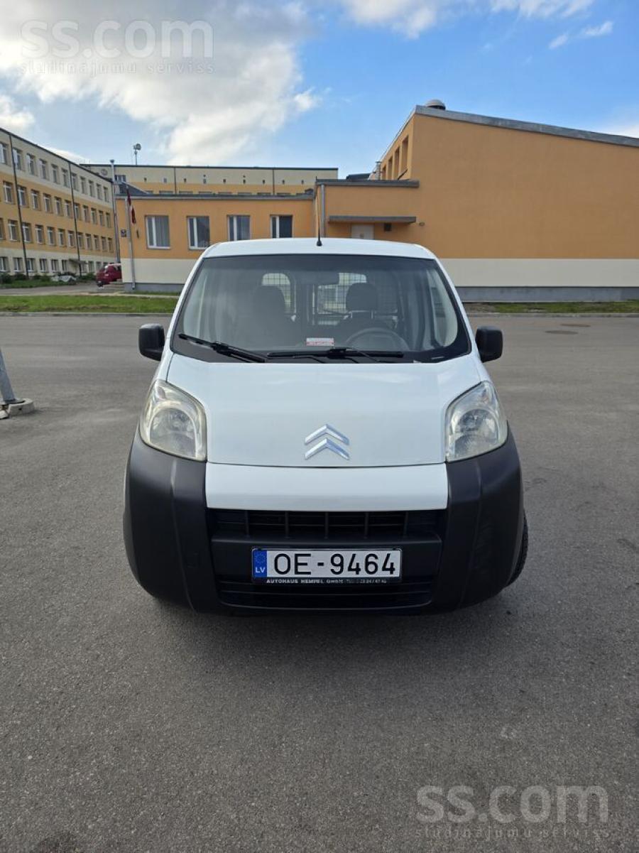 Balts Citroen Nemo 2009 Rēzekne, ar dzinēja tilpumu 1.40 L un nobraukumu 284 tūkst. km par 1300 €, foto 3 vietnē AUTOMOTO.COM.LV