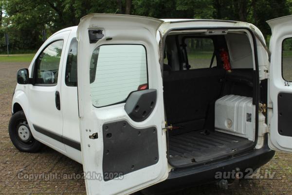 White Citroen Nemo 2009 in Tartu, with an engine capacity of 1.40 L and mileage of 310 thousand km for 1499 €, photo 8 on AUTOMOTO.COM.LV