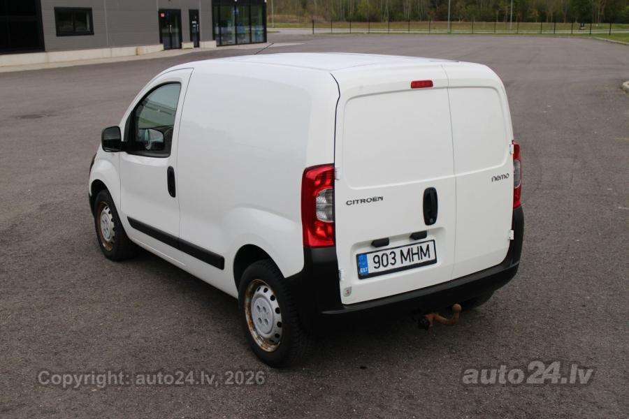 White Citroen Nemo 2012 in Tallinn, with an engine capacity of 1.40 L and mileage of 233 thousand km for 2399 €, photo 7 on AUTOMOTO.COM.LV