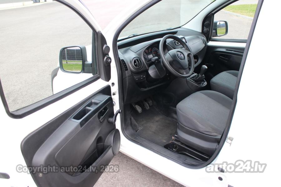 White Citroen Nemo 2012 in Tallinn, with an engine capacity of 1.40 L and mileage of 233 thousand km for 2399 €, photo 13 on AUTOMOTO.COM.LV