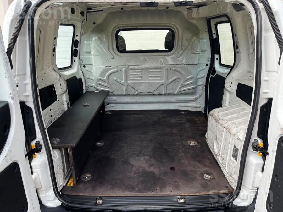 Balts Citroen Nemo 2012 Valmiera, ar dzinēja tilpumu 1.30 L un nobraukumu 189 tūkst. km par 1950 €, foto 9 vietnē AUTOMOTO.COM.LV