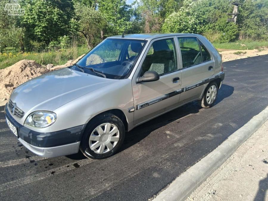 Pelēks Citroen Saxo 2000 Naujoji Akmenė, ar dzinēja tilpumu 1.40 L un nobraukumu 159 tūkst. km par 650 €, foto 3 vietnē AUTOMOTO.COM.LV