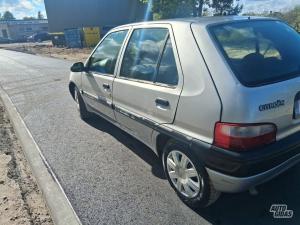 Pelēks Citroen Saxo 2000 Naujoji Akmenė, ar dzinēja tilpumu 1.40 L un nobraukumu 159 tūkst. km par 650 €, foto 5 vietnē AUTOMOTO.COM.LV