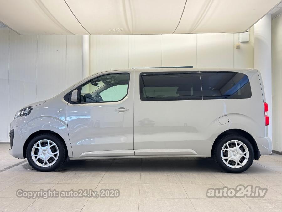 Smilšu krāsa Citroen space-tourer 2021 Tallina, ar dzinēja tilpumu 2.00 L un nobraukumu 111 tūkst. km par 22900 €, foto 4 vietnē AUTOMOTO.COM.LV