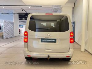 Smilšu krāsa Citroen space-tourer 2021 Tallina, ar dzinēja tilpumu 2.00 L un nobraukumu 111 tūkst. km par 22900 €, foto 6 vietnē AUTOMOTO.COM.LV