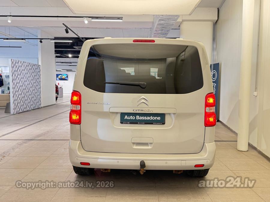 Smilšu krāsa Citroen space-tourer 2021 Tallina, ar dzinēja tilpumu 2.00 L un nobraukumu 111 tūkst. km par 22900 €, foto 6 vietnē AUTOMOTO.COM.LV