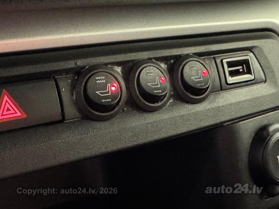 Smilšu krāsa Citroen space-tourer 2021 Tallina, ar dzinēja tilpumu 2.00 L un nobraukumu 111 tūkst. km par 22900 €, foto 15 vietnē AUTOMOTO.COM.LV