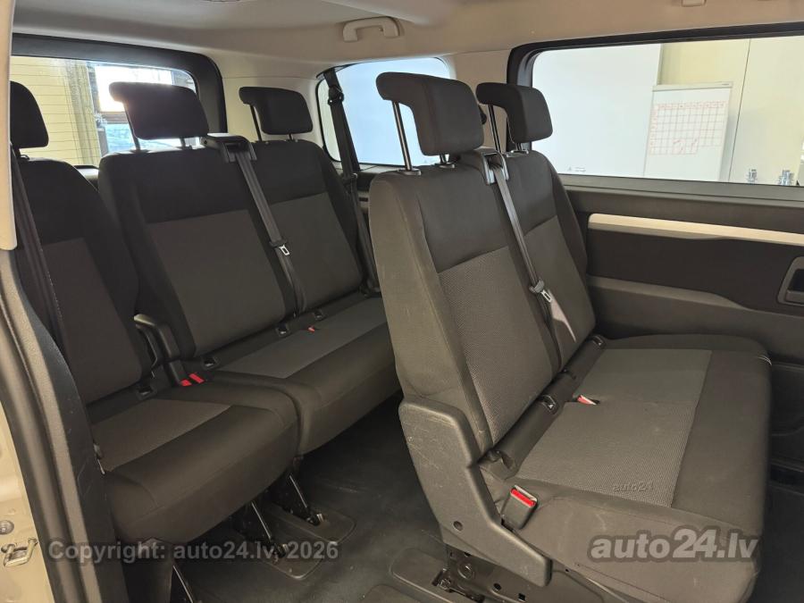 Smilšu krāsa Citroen space-tourer 2021 Tallina, ar dzinēja tilpumu 2.00 L un nobraukumu 111 tūkst. km par 22900 €, foto 16 vietnē AUTOMOTO.COM.LV