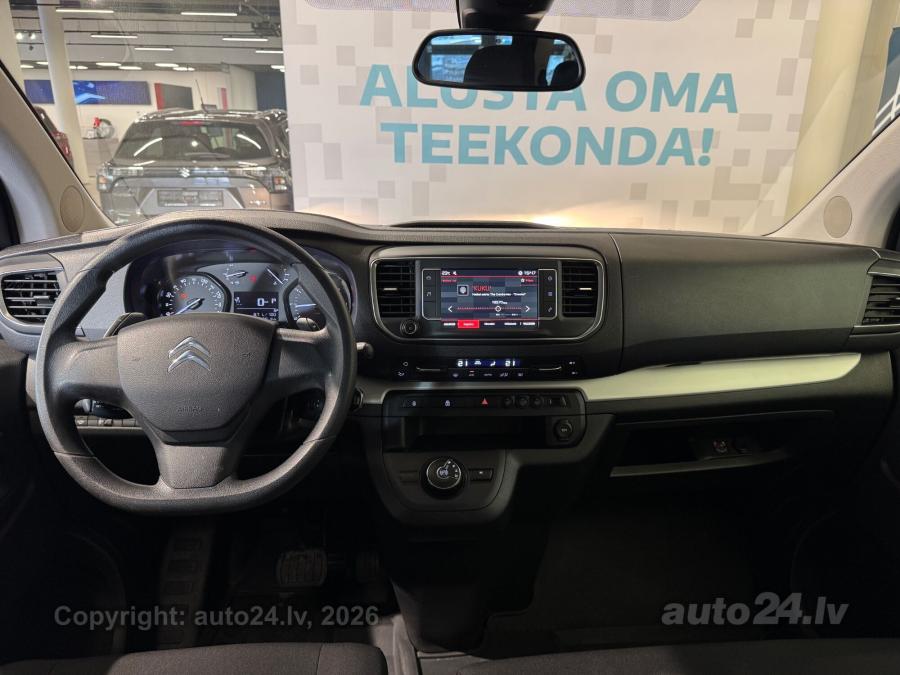 Smilšu krāsa Citroen space-tourer 2021 Tallina, ar dzinēja tilpumu 2.00 L un nobraukumu 111 tūkst. km par 22900 €, foto 21 vietnē AUTOMOTO.COM.LV