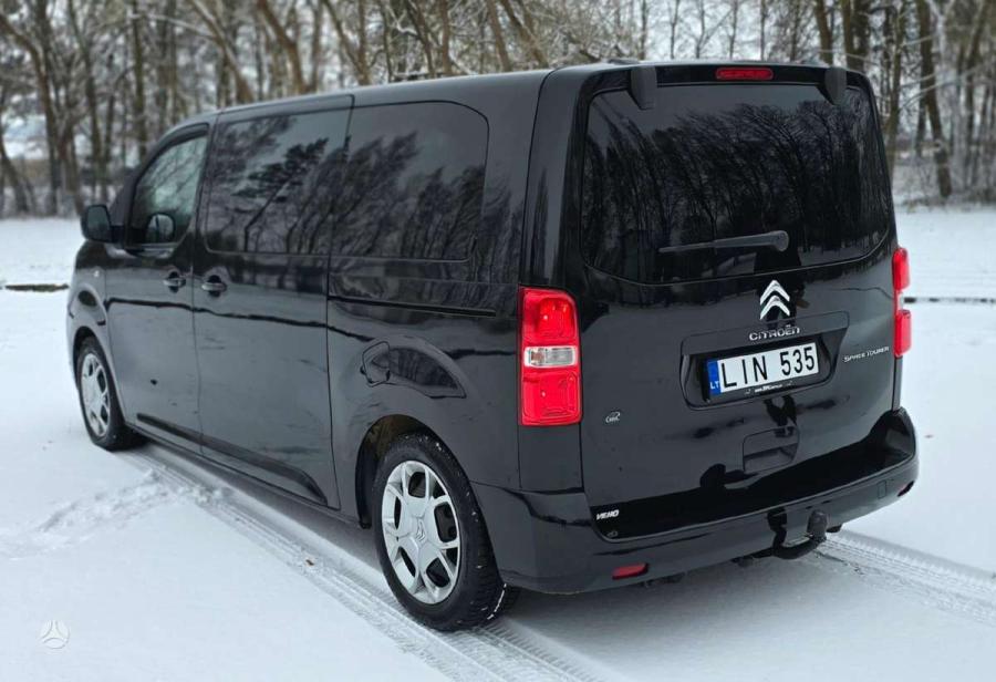 Melns Citroen space-tourer 2017 Šauļi, ar dzinēja tilpumu 2.00 L un nobraukumu 170 tūkst. km par 16500 €, foto 5 vietnē AUTOMOTO.COM.LV
