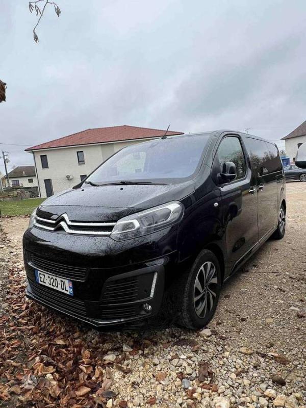 Melns Citroen space-tourer 2018 Viļņa, ar dzinēja tilpumu 2.00 L un nobraukumu 347 tūkst. km par 13950 €, foto 1 vietnē AUTOMOTO.COM.LV