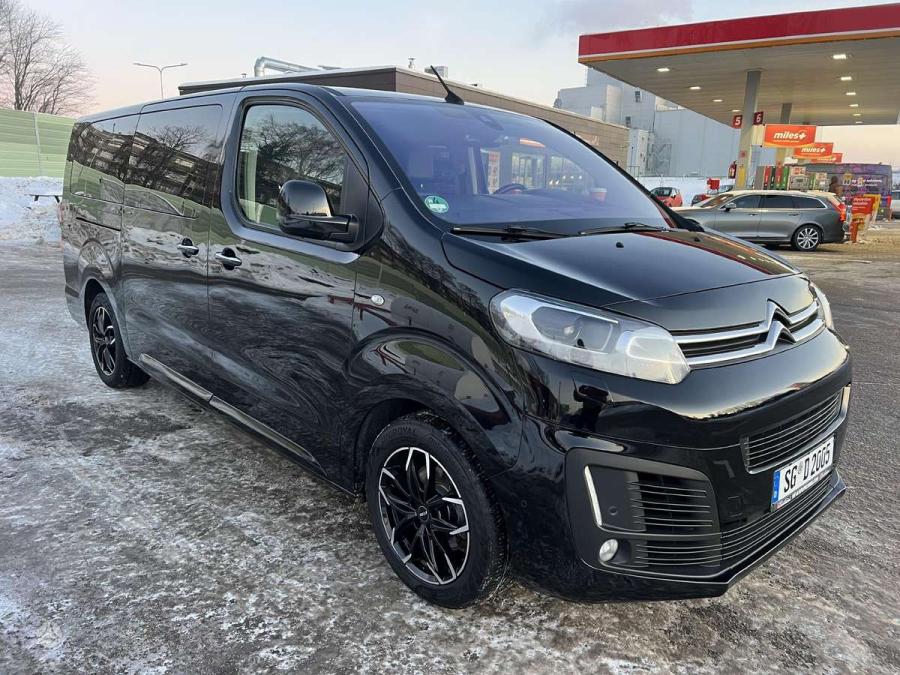 Melns Citroen space-tourer 2018 Tauragė, ar dzinēja tilpumu 2.00 L un nobraukumu 225 tūkst. km par 17900 €, foto 1 vietnē AUTOMOTO.COM.LV
