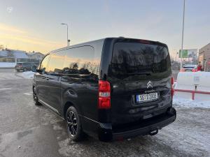 Melns Citroen space-tourer 2018 Tauragė, ar dzinēja tilpumu 2.00 L un nobraukumu 225 tūkst. km par 17900 €, foto 11 vietnē AUTOMOTO.COM.LV