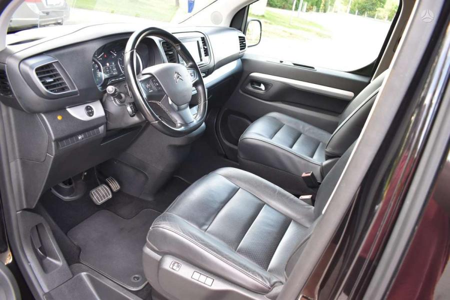 Melns Citroen space-tourer 2020 Tauragė, ar dzinēja tilpumu 2.00 L un nobraukumu 270 tūkst. km par 15700 €, foto 6 vietnē AUTOMOTO.COM.LV