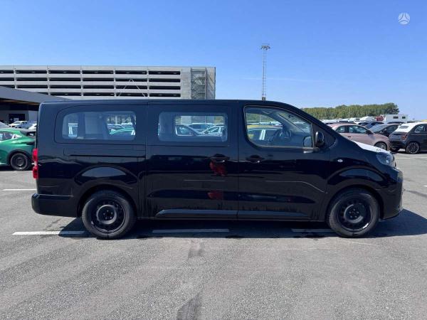 Black Citroen space-tourer 2026 in Plunge, with an engine capacity of 2.00 L and mileage of 0 thousand km for 26900 €, photo 10 on AUTOMOTO.COM.LV