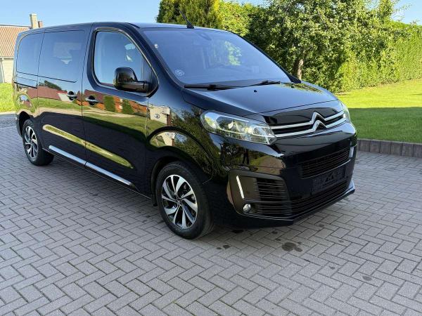 Black Citroen space-tourer 2016 in Kelme, with an engine capacity of 2.00 L and mileage of 187 thousand km for 16500 €, photo 3 on AUTOMOTO.COM.LV