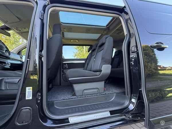 Black Citroen space-tourer 2016 in Kelme, with an engine capacity of 2.00 L and mileage of 187 thousand km for 16500 €, photo 8 on AUTOMOTO.COM.LV
