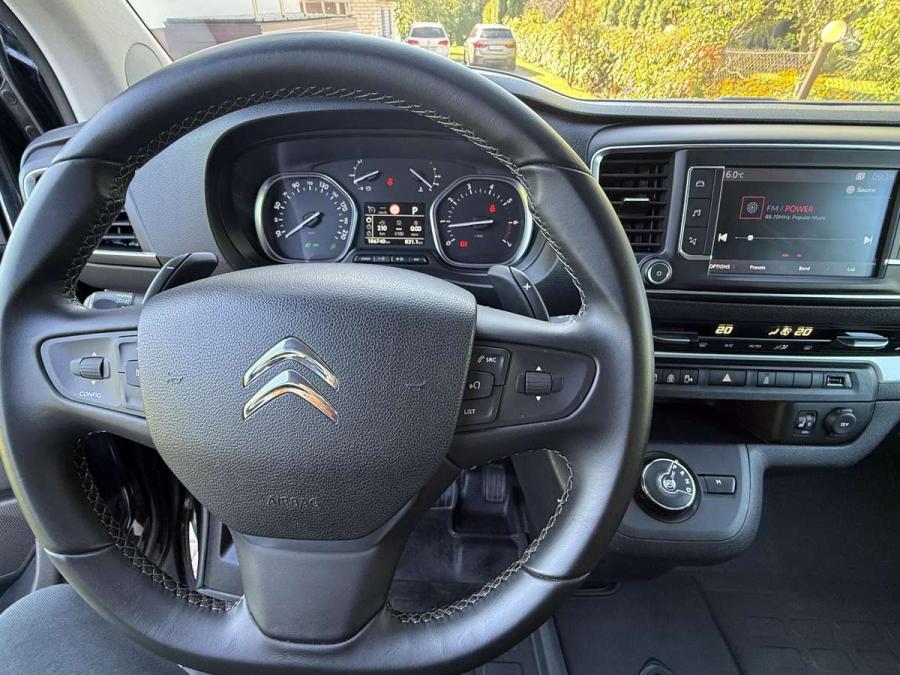 Black Citroen space-tourer 2016 in Kelme, with an engine capacity of 2.00 L and mileage of 187 thousand km for 16500 €, photo 11 on AUTOMOTO.COM.LV