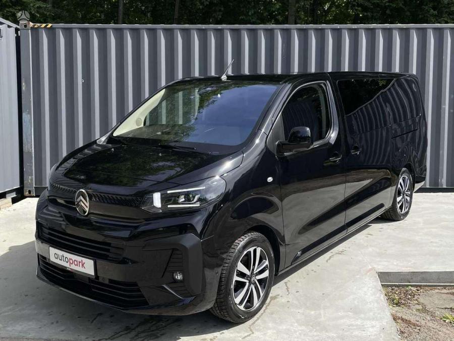 Black Citroen space-tourer 2025 in Vilnius, with an engine capacity of 2.00 L and mileage of 34 thousand km for 37500 €, photo 1 on AUTOMOTO.COM.LV