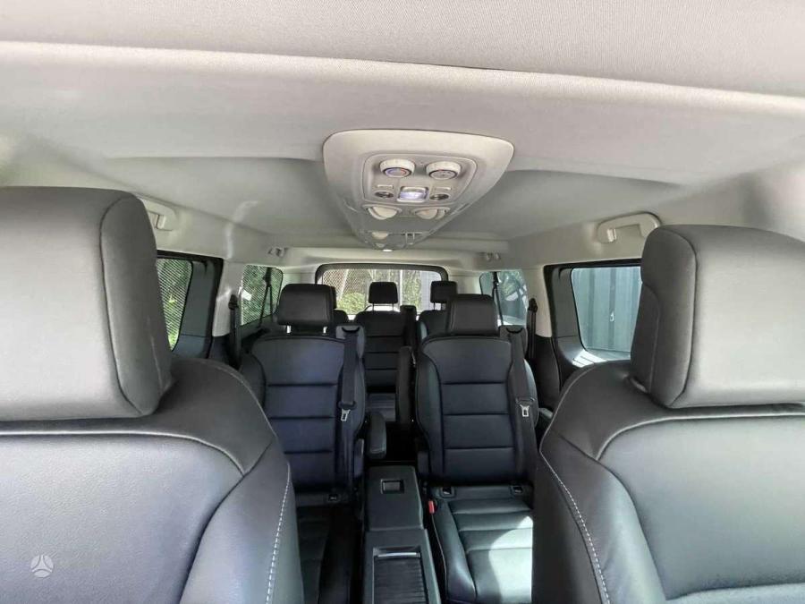 Black Citroen space-tourer 2025 in Vilnius, with an engine capacity of 2.00 L and mileage of 34 thousand km for 37500 €, photo 10 on AUTOMOTO.COM.LV