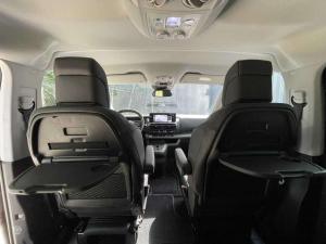 Black Citroen space-tourer 2025 in Vilnius, with an engine capacity of 2.00 L and mileage of 34 thousand km for 37500 €, photo 11 on AUTOMOTO.COM.LV