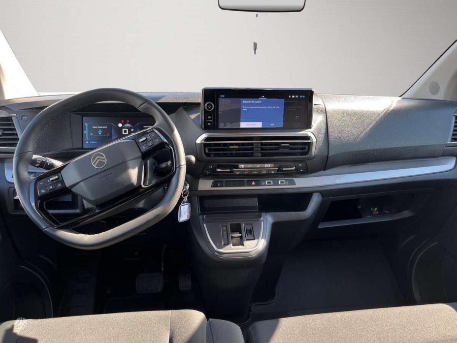 Black Citroen space-tourer 2025 in Vilnius, with an engine capacity of 2.00 L and mileage of 55 thousand km for 31000 €, photo 10 on AUTOMOTO.COM.LV