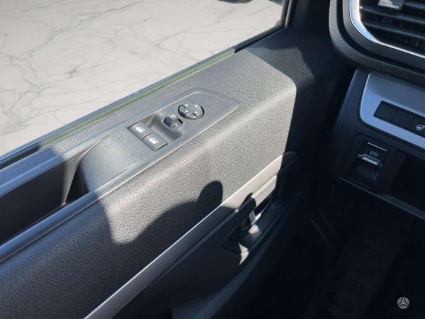 Black Citroen space-tourer 2025 in Vilnius, with an engine capacity of 2.00 L and mileage of 55 thousand km for 31000 €, photo 10 on AUTOMOTO.COM.LV