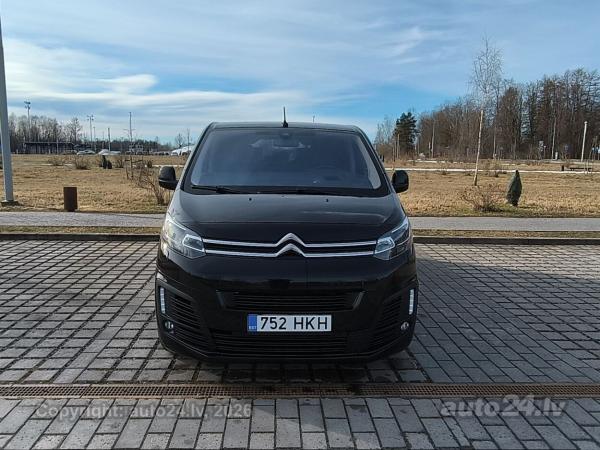Black Citroen space-tourer 2018 in Tartu, with an engine capacity of 2.00 L and mileage of 172 thousand km for 22000 €, photo 2 on AUTOMOTO.COM.LV