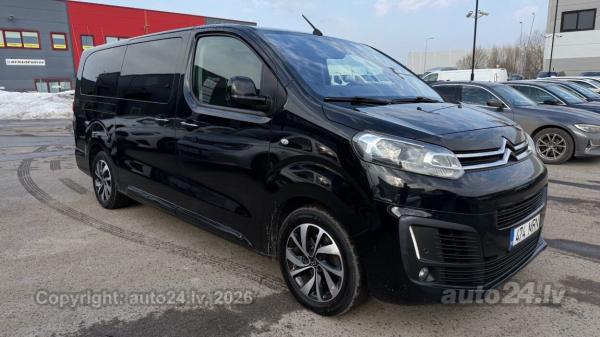 Black Citroen space-tourer 2018 in Tallinn, with an engine capacity of 2.00 L and mileage of 164 thousand km for 22490 €, photo 4 on AUTOMOTO.COM.LV