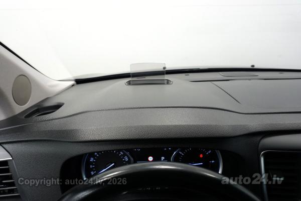 Black Citroen space-tourer 2020 in Tallinn, with an engine capacity of 2.00 L and mileage of 93 thousand km for 27900 €, photo 9 on AUTOMOTO.COM.LV