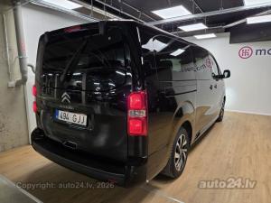 Melns Citroen space-tourer 2021 Tallina, ar dzinēja tilpumu 2.00 L un nobraukumu 140 tūkst. km par 32900 €, foto 6 vietnē AUTOMOTO.COM.LV