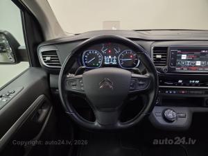 Melns Citroen space-tourer 2021 Tallina, ar dzinēja tilpumu 2.00 L un nobraukumu 140 tūkst. km par 32900 €, foto 13 vietnē AUTOMOTO.COM.LV