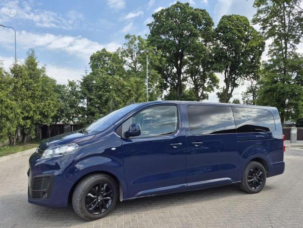 Blue Citroen space-tourer 2019 in Taurage, with an engine capacity of 2.00 L and mileage of 192 thousand km for 14899 €, photo 8 on AUTOMOTO.COM.LV