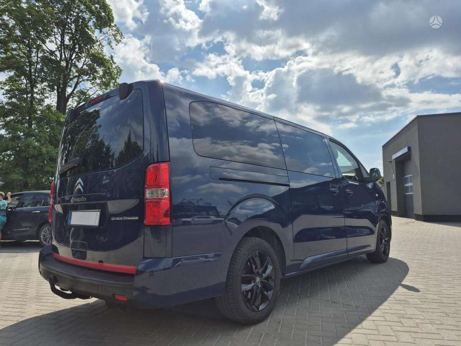 Синий Ситроен Space Tourer 2019 в Таураге, объемом двигателя 2.00 л и пробегом 193 тыс. км за 14999 €, фото 14 на AUTOMOTO.COM.LV