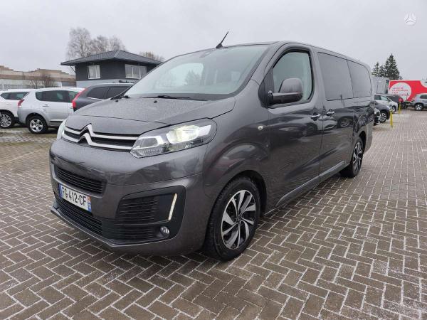 Brown Citroen space-tourer 2017 in Taurage, with an engine capacity of 2.00 L and mileage of 252 thousand km for 15800 €, photo 2 on AUTOMOTO.COM.LV