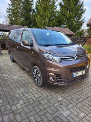 Brown Citroen space-tourer 2018 in Mazeikiai, with an engine capacity of 2.00 L and mileage of 293 thousand km for 1580 €, photo  on AUTOMOTO.COM.LV