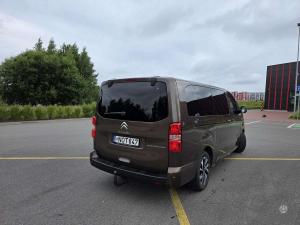 Brown Citroen space-tourer 2018 in Vilnius, with an engine capacity of 2.00 L and mileage of 211 thousand km for 16500 €, photo 6 on AUTOMOTO.COM.LV