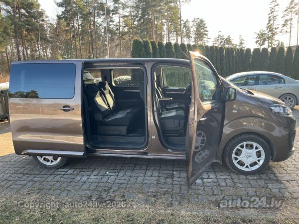 Brown Citroen space-tourer 2019 in Tallinn, with an engine capacity of 2.00 L and mileage of 95 thousand km for 19500 €, photo 4 on AUTOMOTO.COM.LV