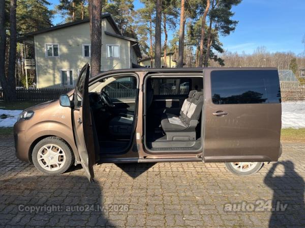 Brown Citroen space-tourer 2019 in Tallinn, with an engine capacity of 2.00 L and mileage of 95 thousand km for 19500 €, photo 5 on AUTOMOTO.COM.LV