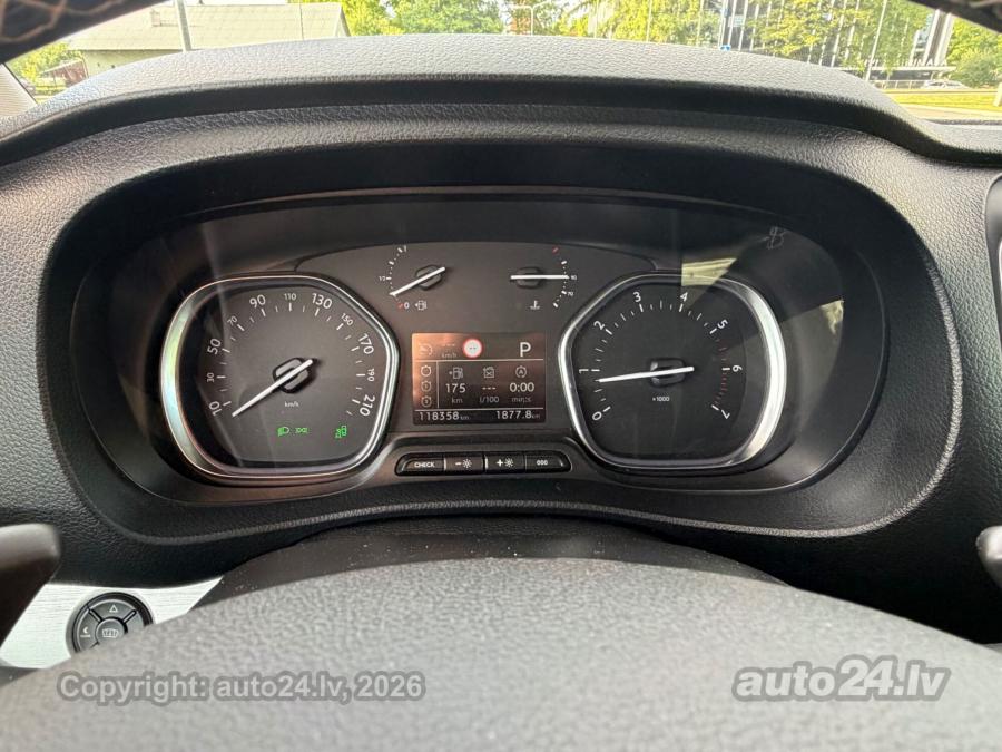 Brūns Citroen space-tourer 2019 Jehvi, ar dzinēja tilpumu 2.00 L un nobraukumu 118 tūkst. km par 28000 €, foto 9 vietnē AUTOMOTO.COM.LV