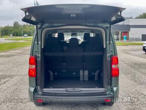 Zaļš Citroen space-tourer 2026 Jehvi, ar dzinēja tilpumu 2.20 L un nobraukumu 0 tūkst. km par 47046 €, foto 10 vietnē AUTOMOTO.COM.LV