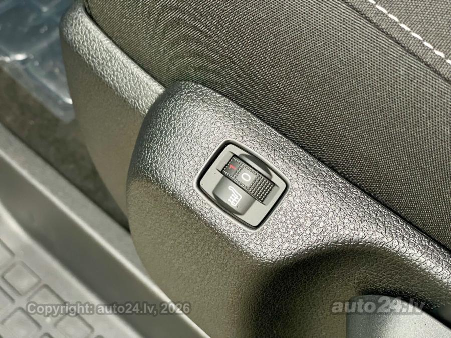 Zaļš Citroen space-tourer 2026 Jehvi, ar dzinēja tilpumu 2.20 L un nobraukumu 0 tūkst. km par 47046 €, foto 16 vietnē AUTOMOTO.COM.LV