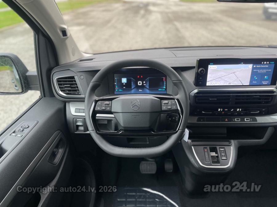 Zaļš Citroen space-tourer 2026 Jehvi, ar dzinēja tilpumu 2.20 L un nobraukumu 0 tūkst. km par 47046 €, foto 23 vietnē AUTOMOTO.COM.LV