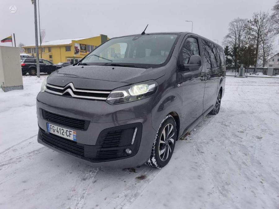 Grey Citroen space-tourer 2017 in Taurage, with an engine capacity of 2.00 L and mileage of 254 thousand km for 15200 €, photo 2 on AUTOMOTO.COM.LV