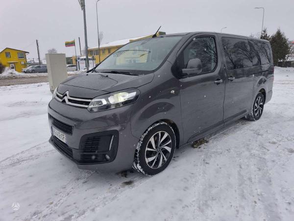 Pelēks Citroen space-tourer 2017 Tauragė, ar dzinēja tilpumu 2.00 L un nobraukumu 254 tūkst. km par 15200 €, foto 3 vietnē AUTOMOTO.COM.LV